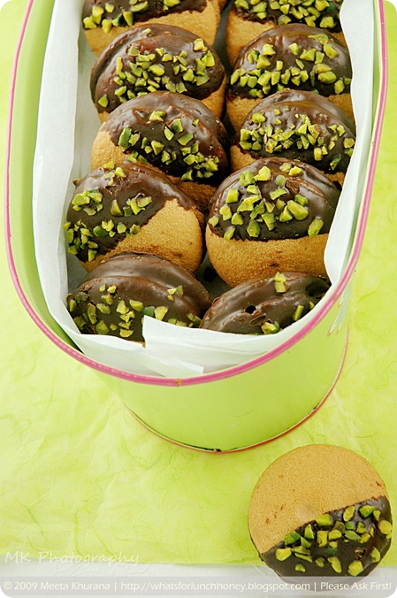 What's For Lunch Honey?: Daring Bakers: Milan Cookies